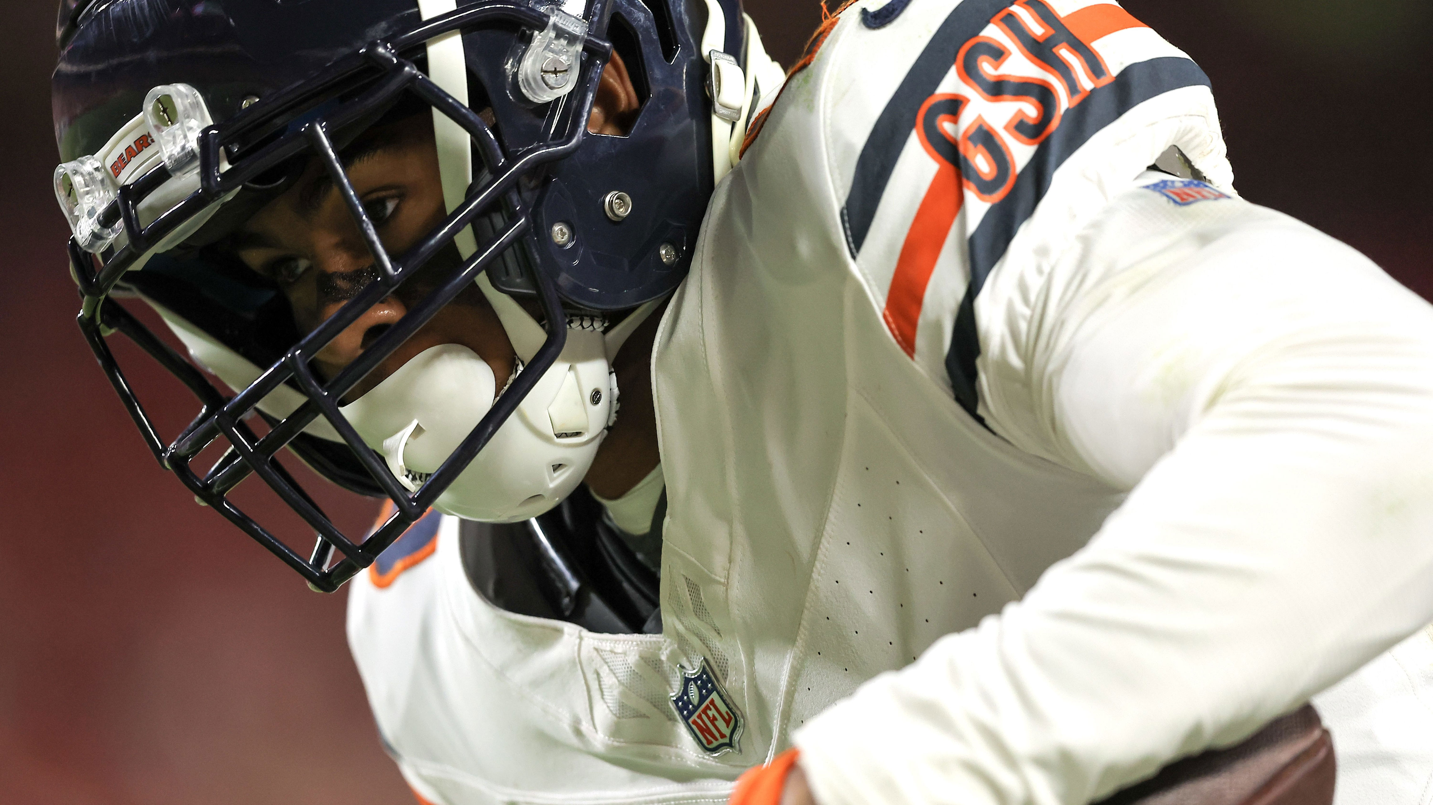 Bears Trade Pitch Reunites Justin Fields with Speedster Wideout