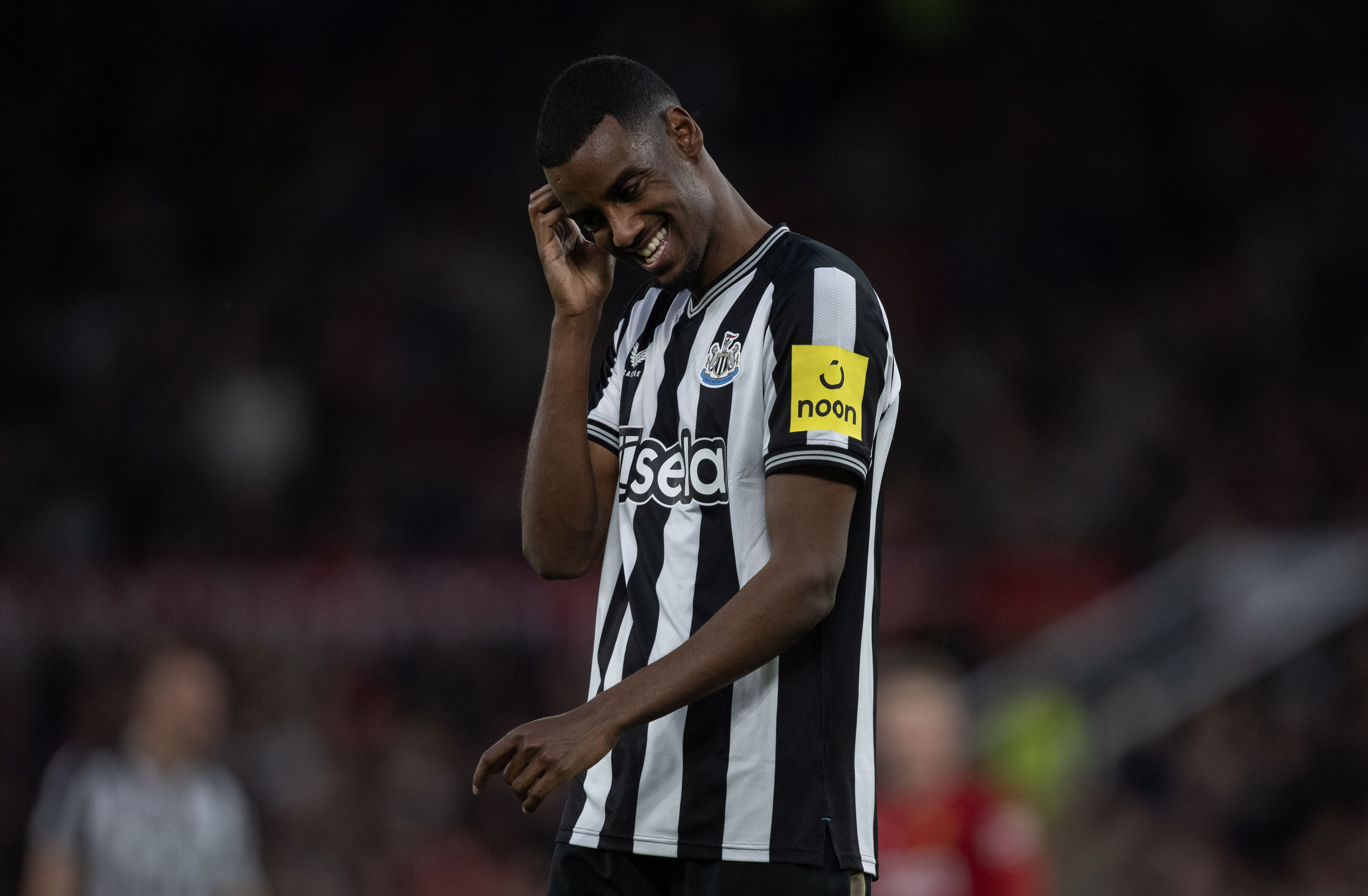 Newcastle star 'likes' post slamming Alexander Isak