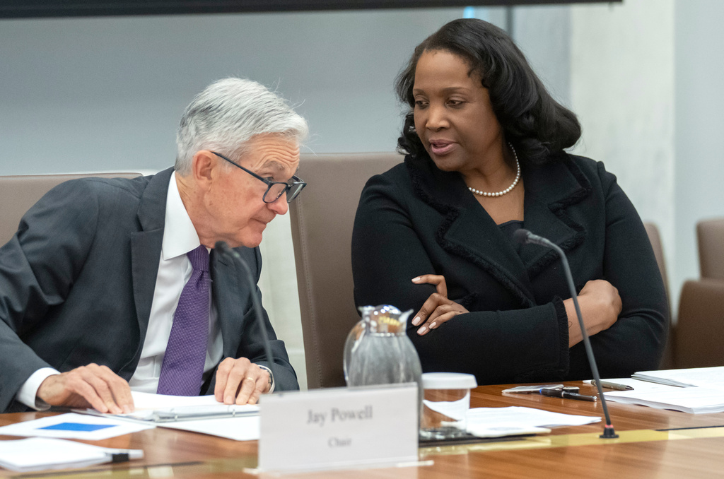 Federal Reserve official says she won't be 'bullied' by Trump into ...