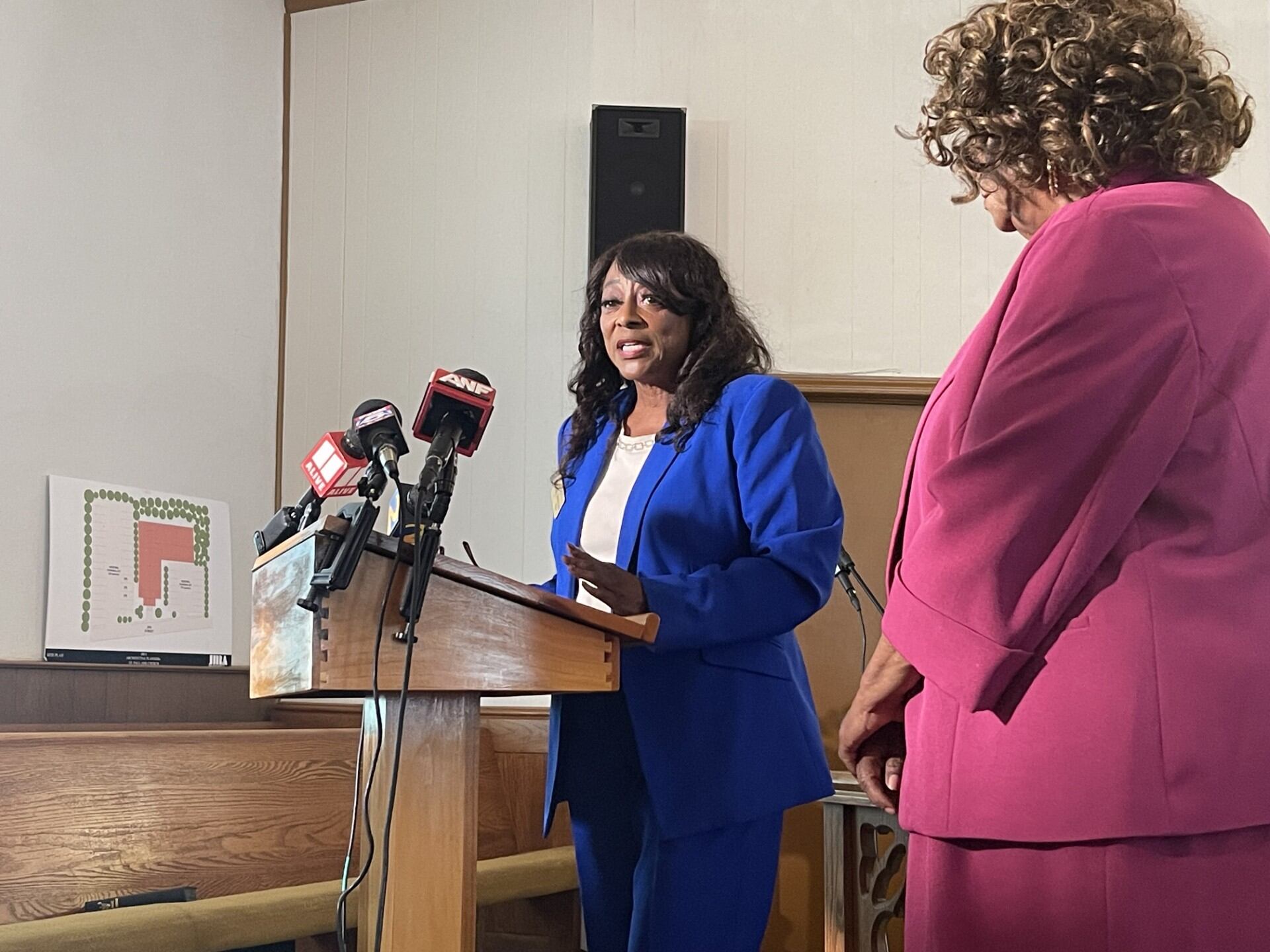 Stone Mountain council votes to initiate mayor’s removal