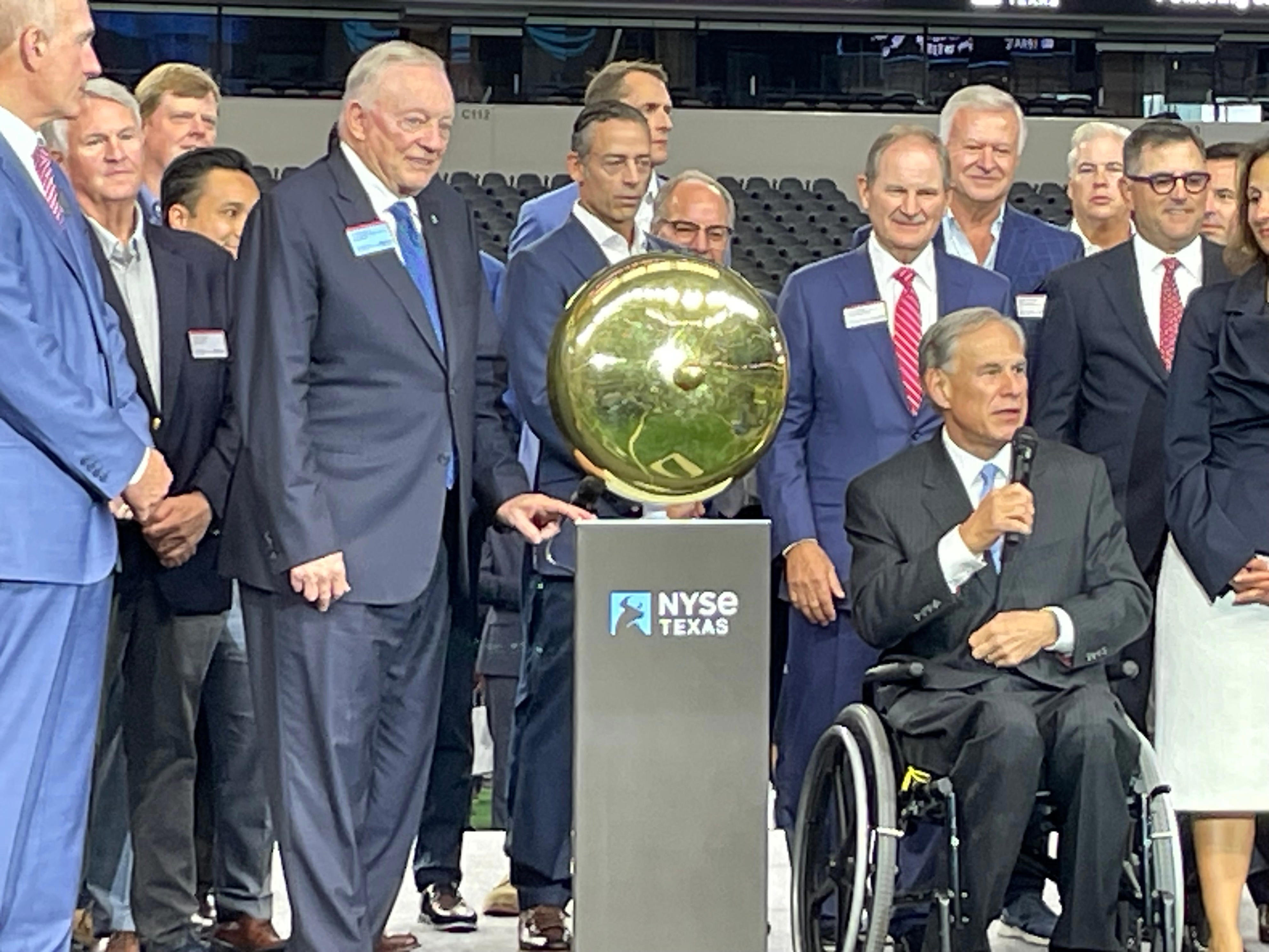 Gov. Abbott rings closing bell on Wall Street but not on Wall Street