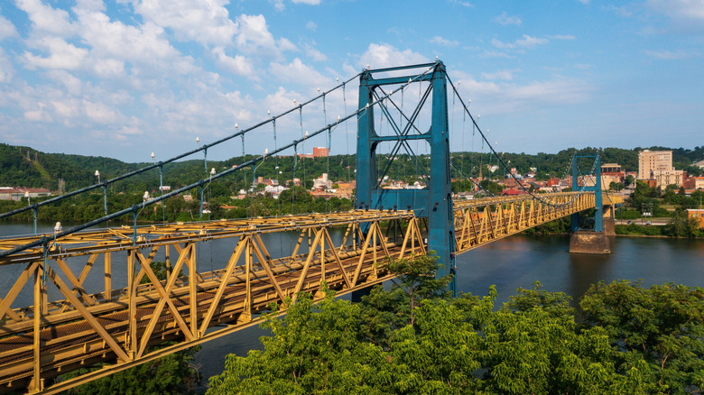 West Virginia's Underrated Mountain Town Is A Melting Pot Of Culture ...