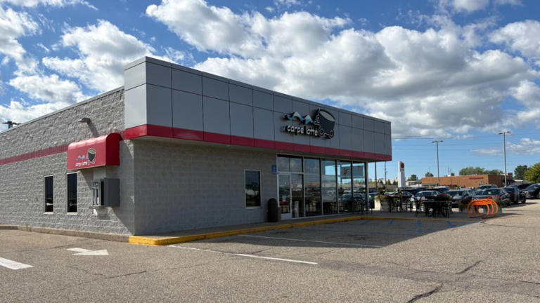 Coffee shop inside Holland car dealership closing after 22 years