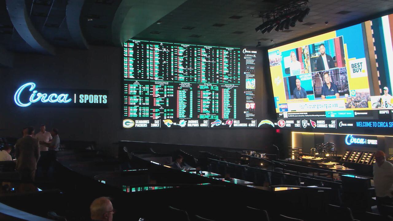 Kentucky’s largest sportsbook opens in Franklin