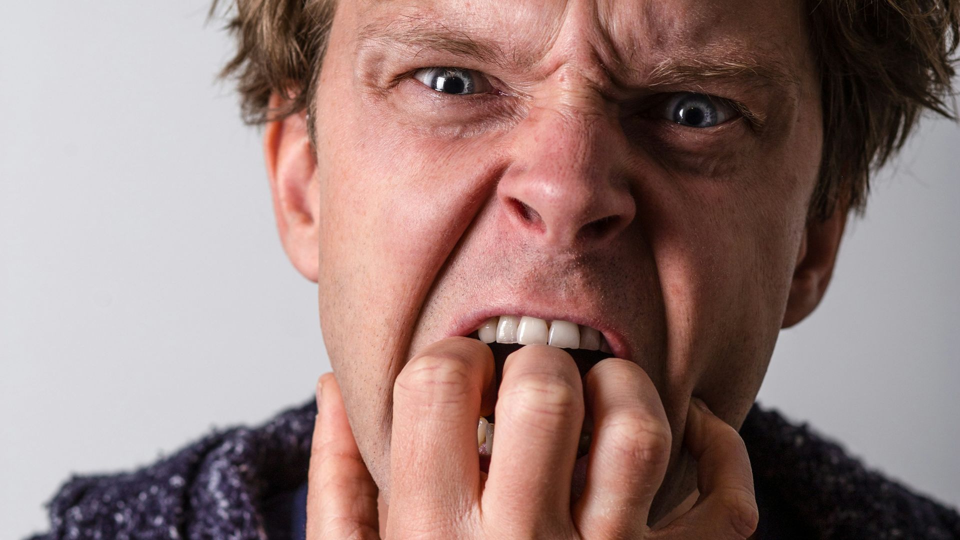 20 Common Bad Habits Most People Have
