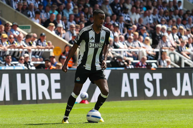 Newcastle eye new Alexander Isak replacement