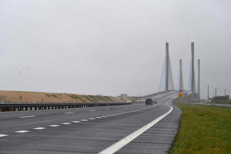 Hurricane Erin's high tide closes Coastal Highway at the Indian River Inlet