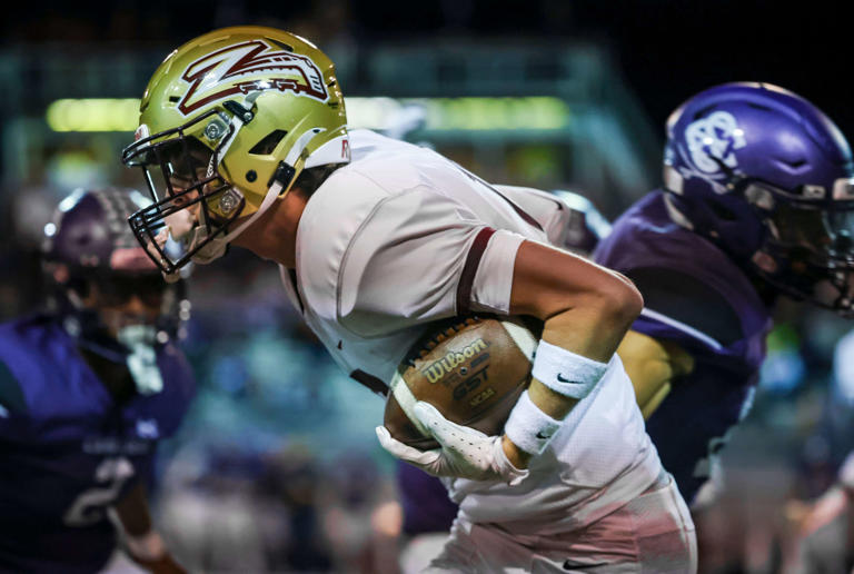 The top returning seniors entering the 2025 high school football season