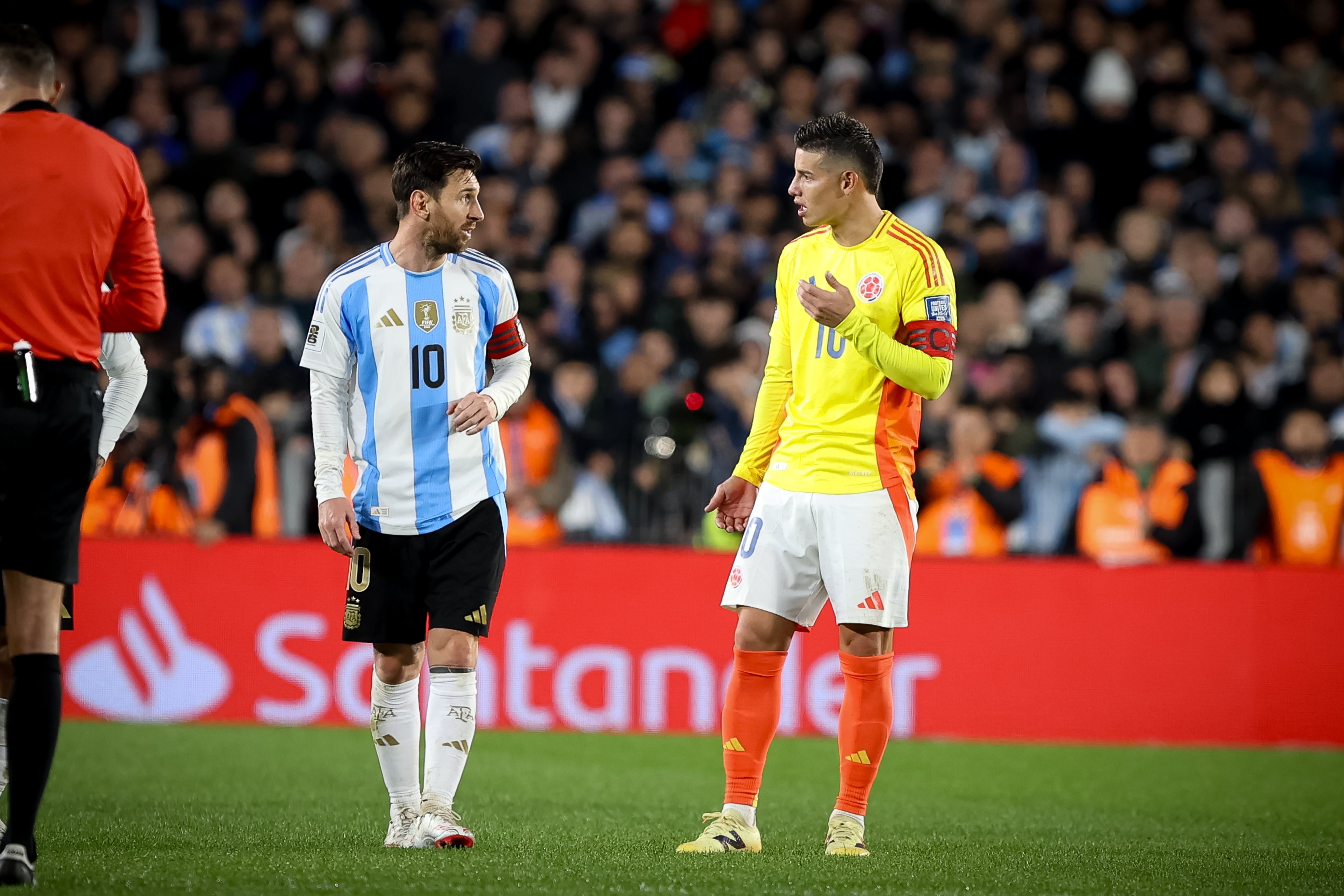 James Rodríguez no aguantó más y le mandó dura respuesta a Lionel Messi ...