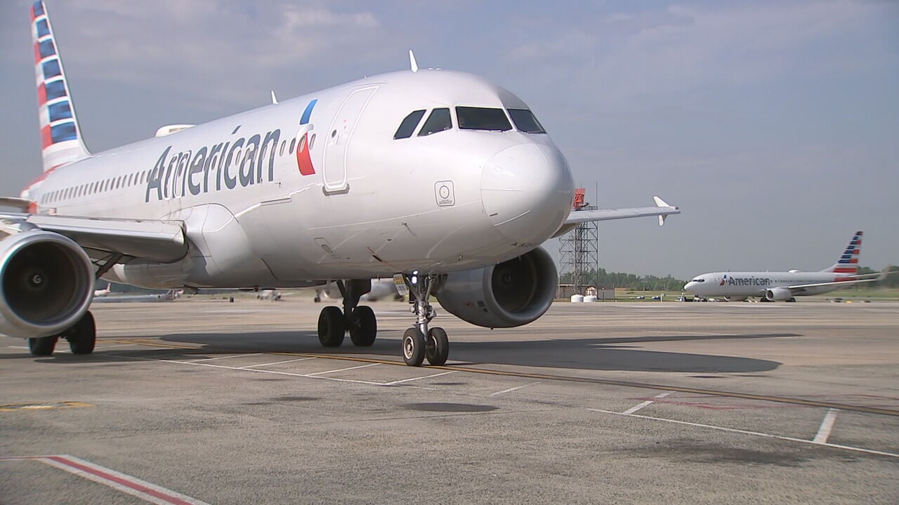 American Airlines cuts rewards for basic economy flyers