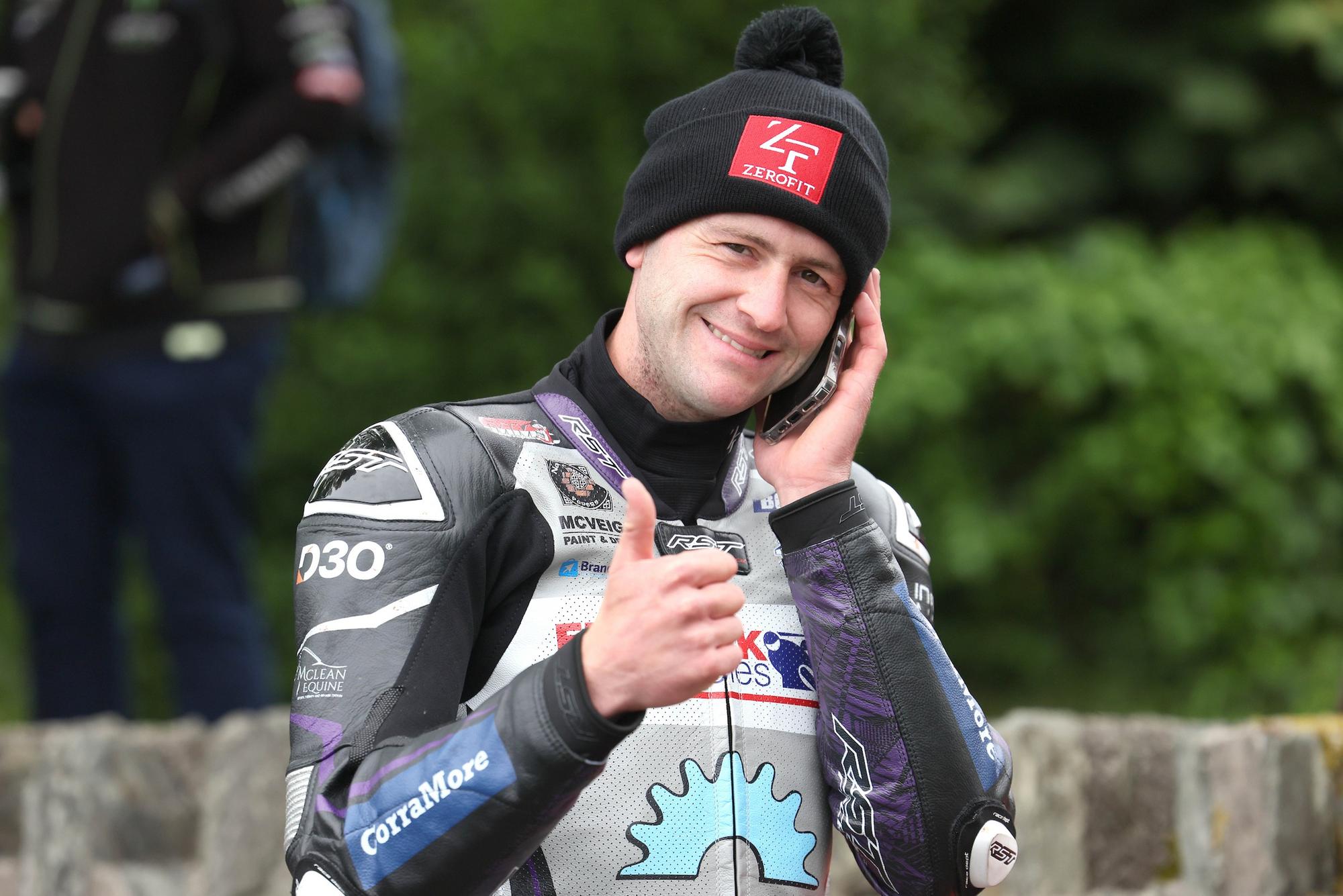 Classic TT: Adam McLean sets pace in Historic Classic qualifying from ...