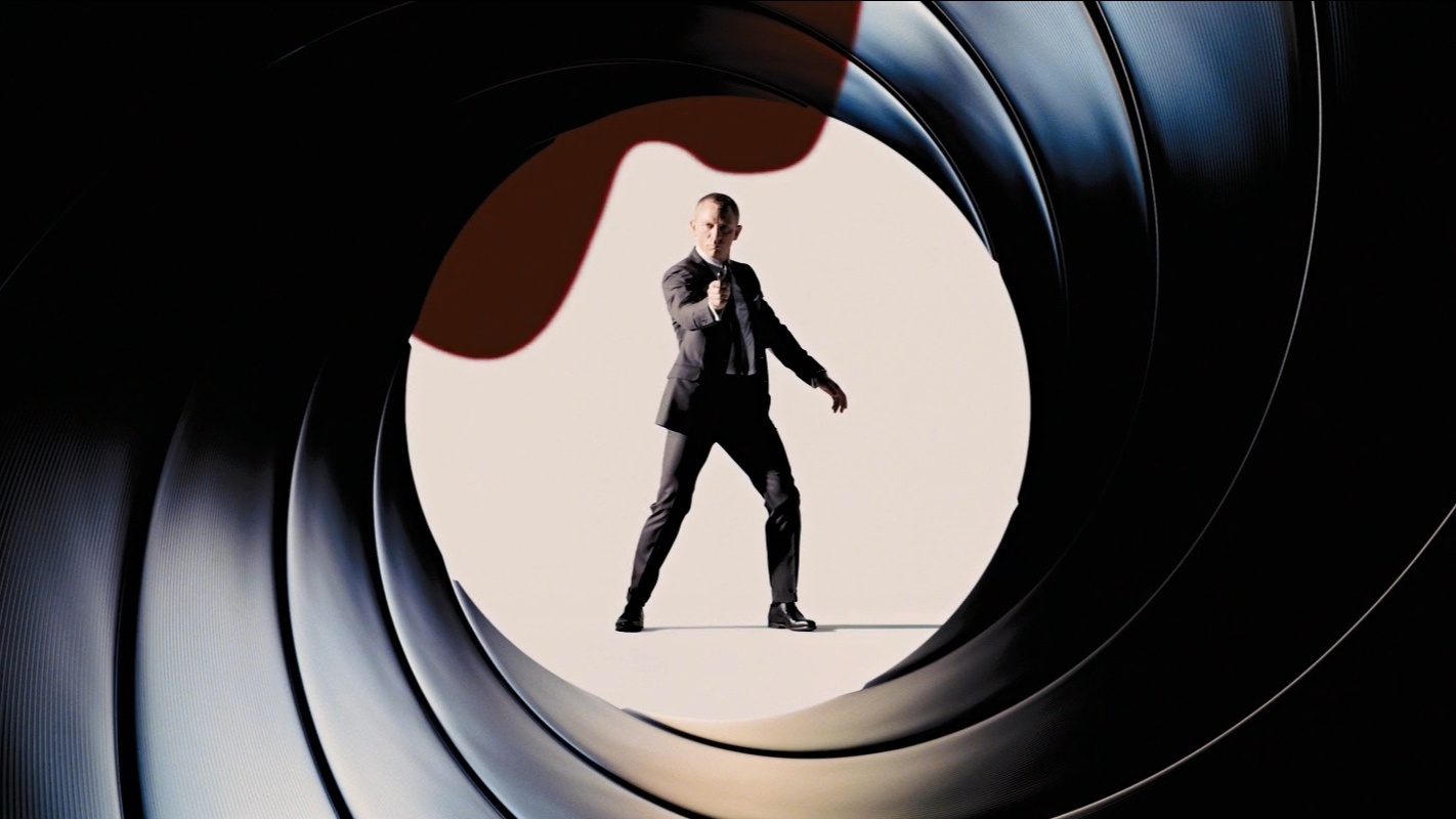 "Por que não?": ator lendário de 007 se coloca à disposição para ...