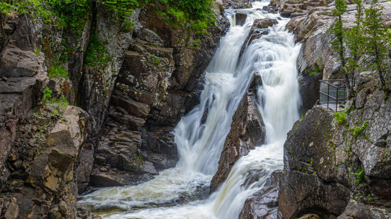 'The Adirondacks' Most Breathtaking 30-Minute Walk' Winds Through ...