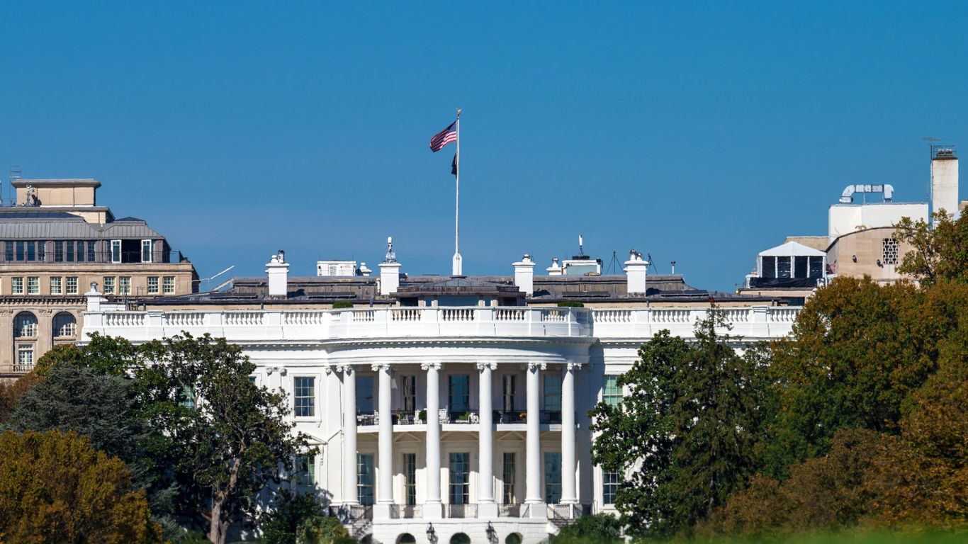 Scoop: Harrison Fields, Trump's principal deputy press secretary, heads ...