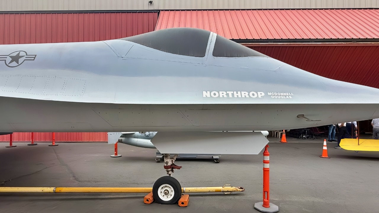 YF-23 Black Widow II ‘Stealth Fighter’ Summed Up in 4 Words