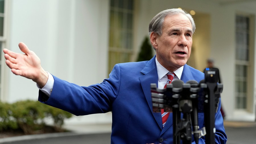 Texas can’t require Ten Commandments in some districts, judge rules