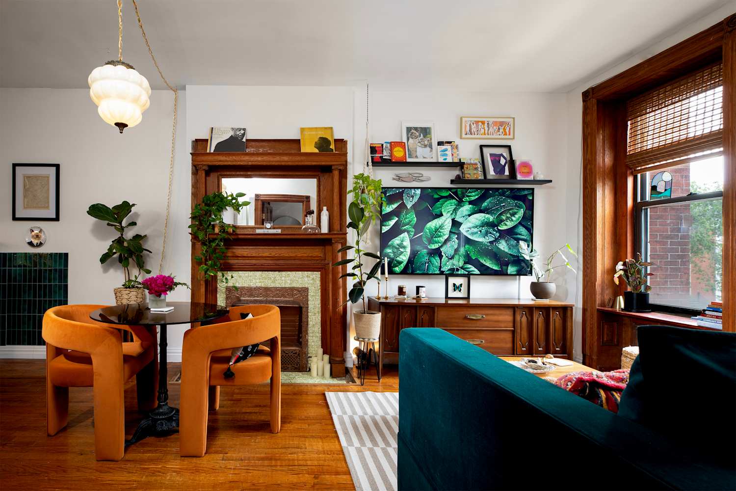 I spent $70 to turn my dark, depressing living room into a cozy spot my ...