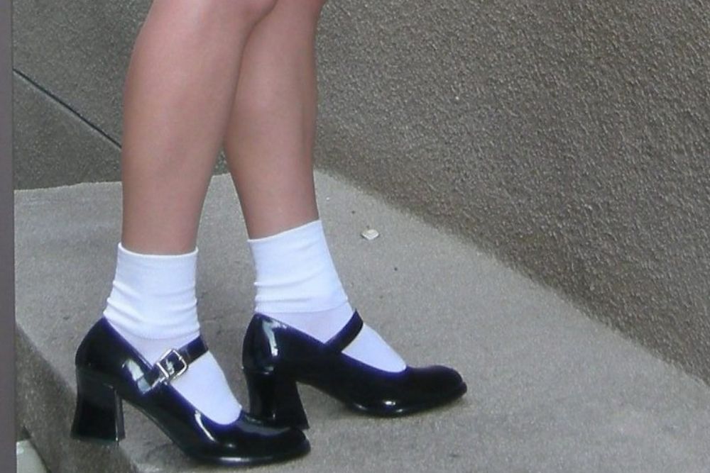 18 Vintage Shoe Styles Influencing Today’s Fashion