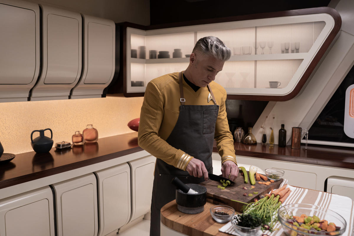 'Strange New Worlds' Season 3, Episode 7 Is a Franchise-First For 'Star ...