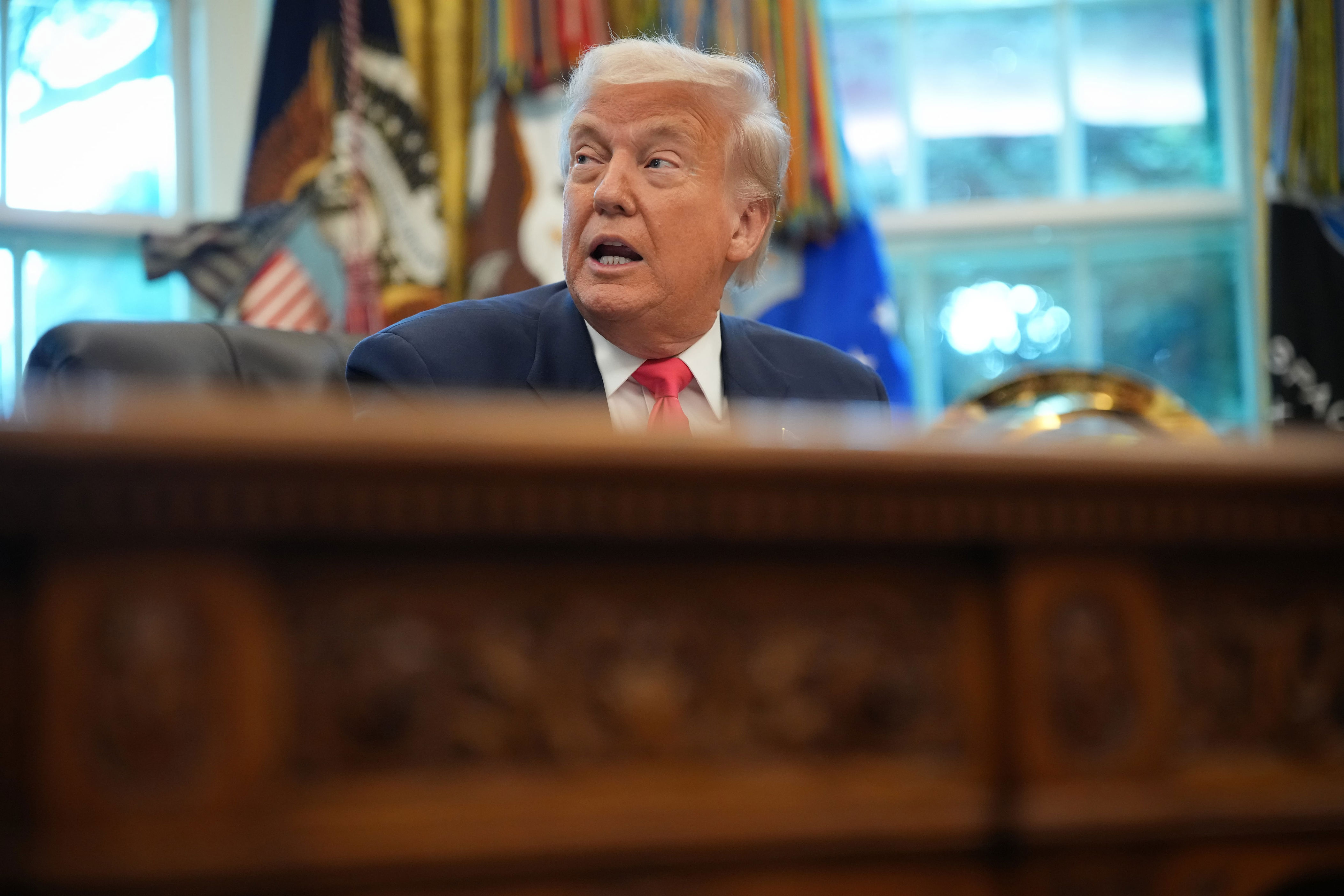 Alex Jones Warns Trump’s Cankles ‘Collapse’ Is Imminent