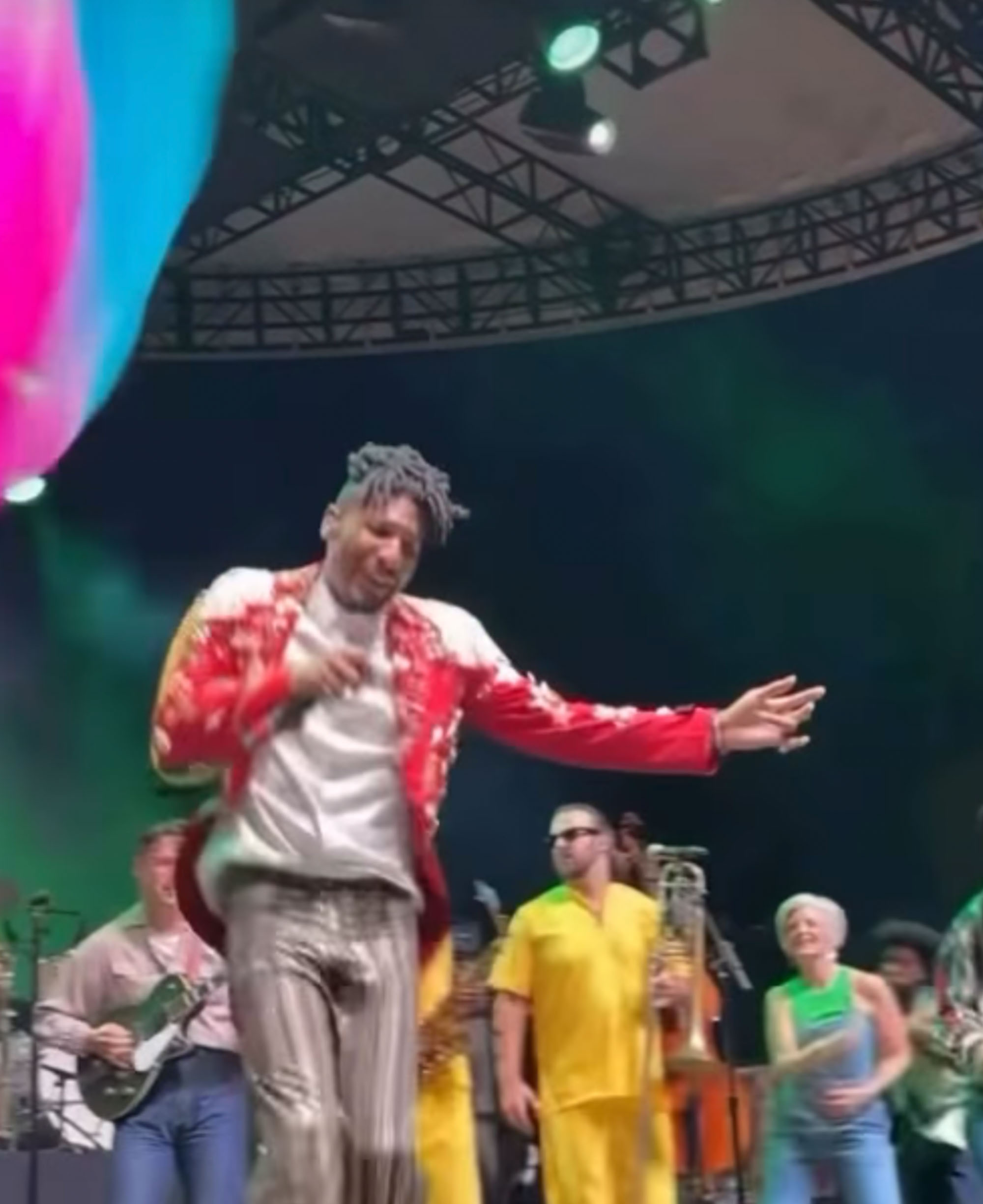 Jon Batiste pays tribute to late music icon Eddie Palmieri during ...