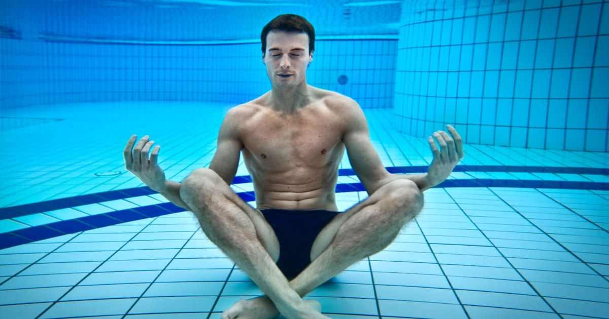 Croatian Freediver Breaks World Record For Holding Breath Underwater ...