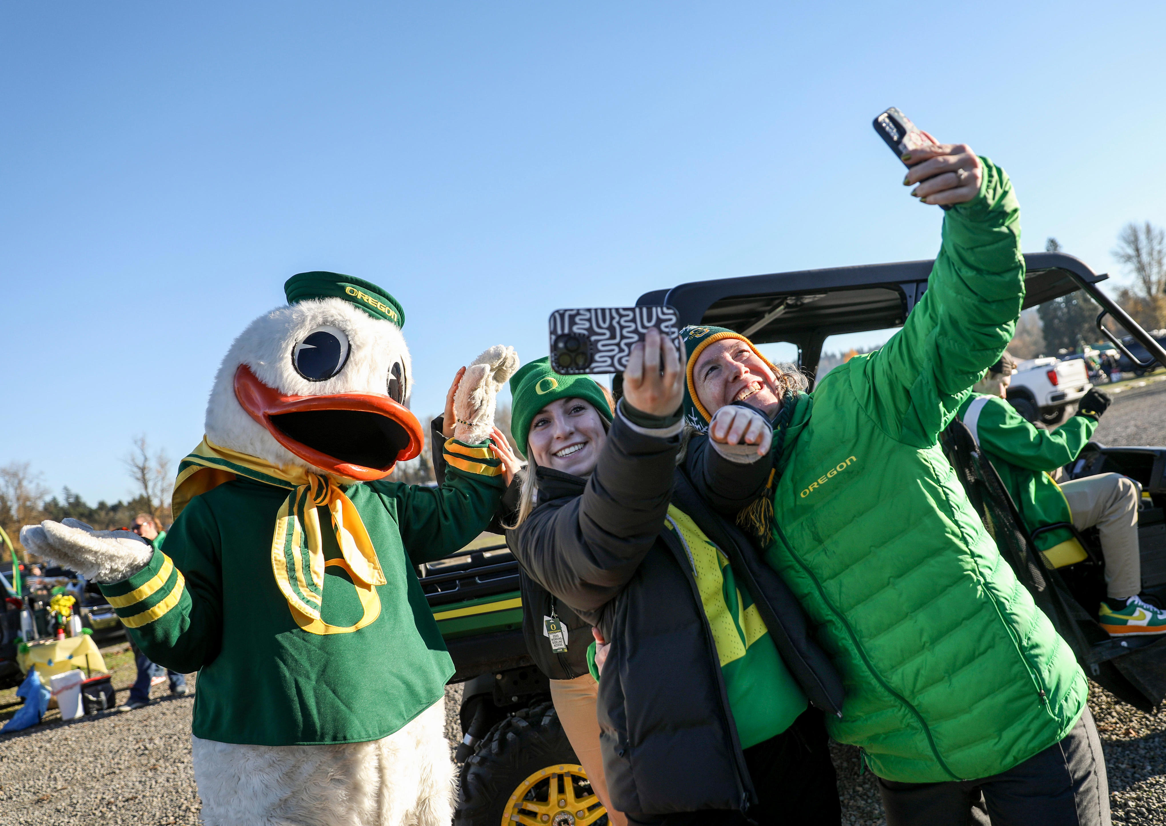 Oregon football travel guide 2025: Eats, drinks and places to visit on ...