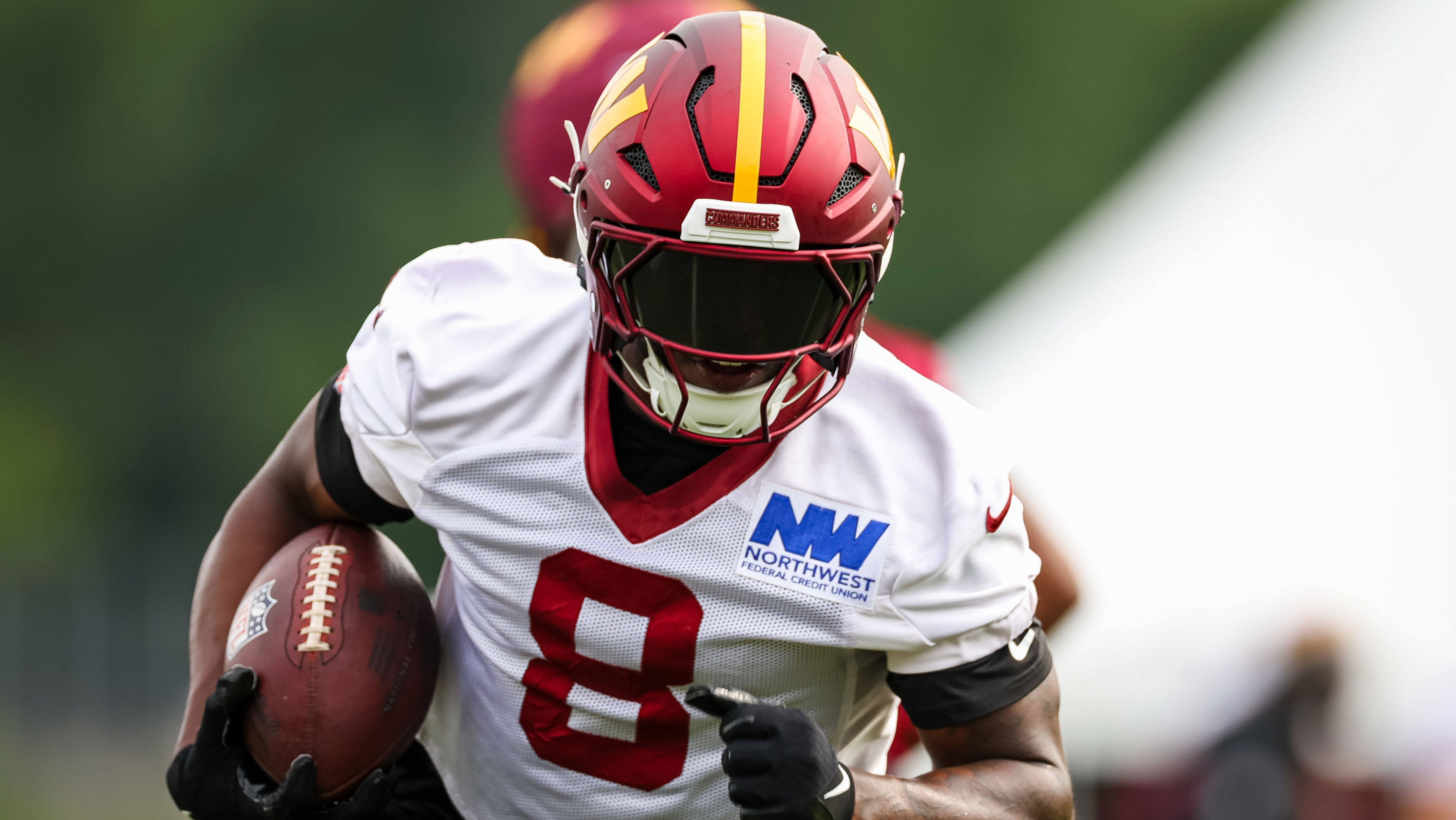 Commanders RB Gives Blunt Answer About Brian Robinson Jr.’s Future