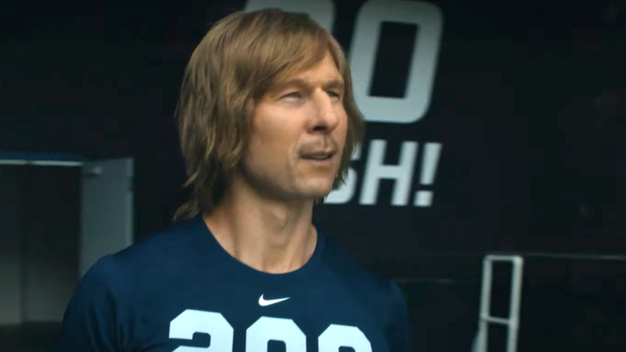 Glen Powell's Chad Powers Is Already Being Compared To Ted Lasso, And A ...