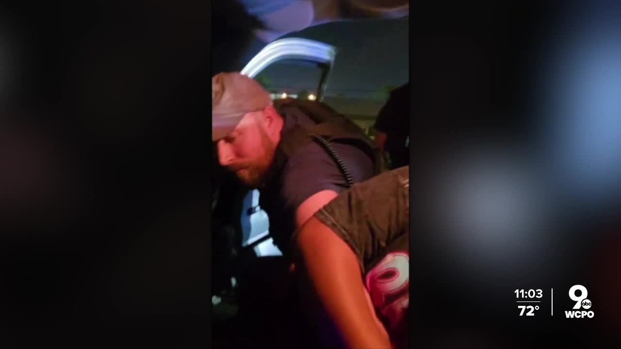Raw video shows Ohio woman taken into custody during traffic stop ...