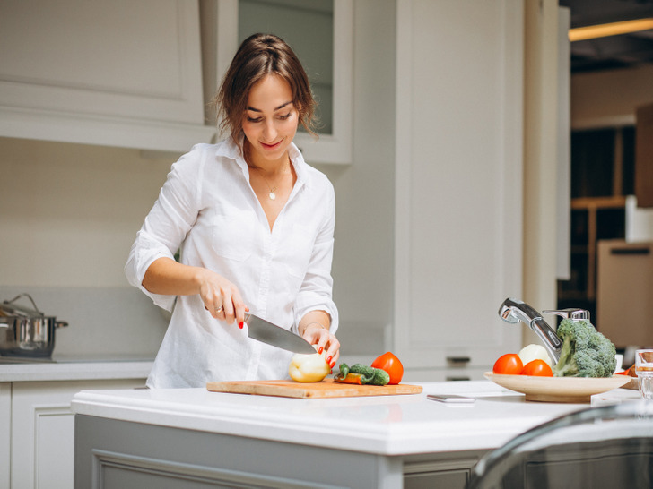 My Neighbor Told Me to Stop Cooking ‘Smelly’ Food—Then It Got Personal