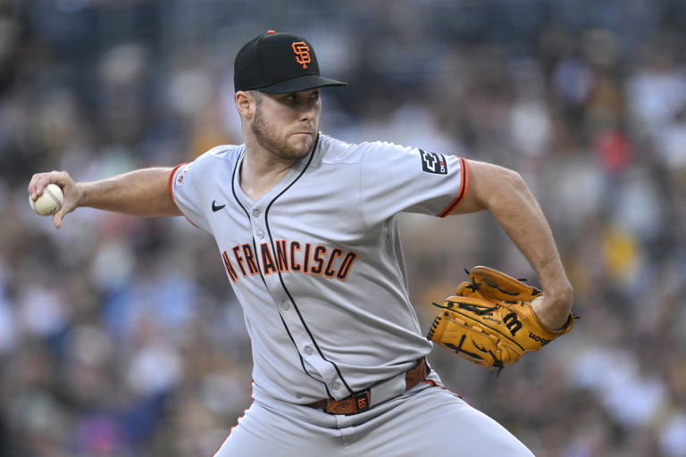 Giants right-hander Landen Roupp knocked out of game by line drive