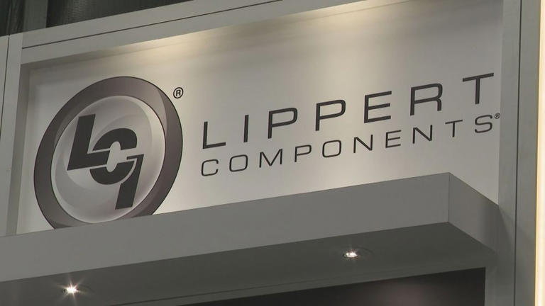 Co-founder of Lippert dies at 100