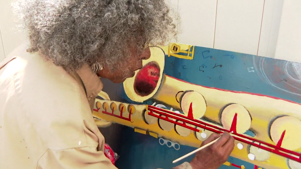 Art students create murals to honor and beautify Gary, Indiana