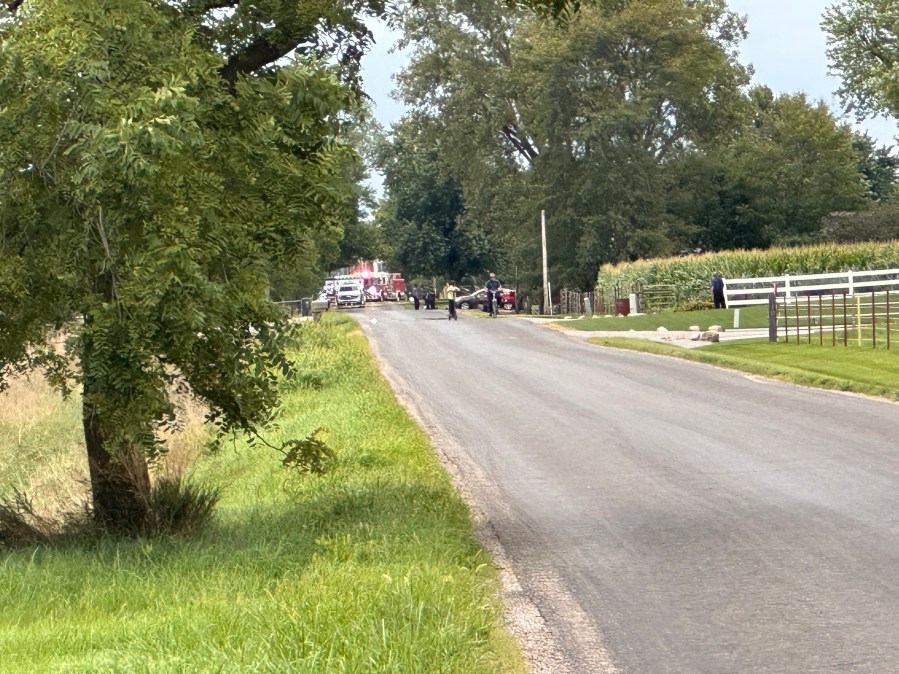 1 dead after motorcycle crash in northeast Allen County