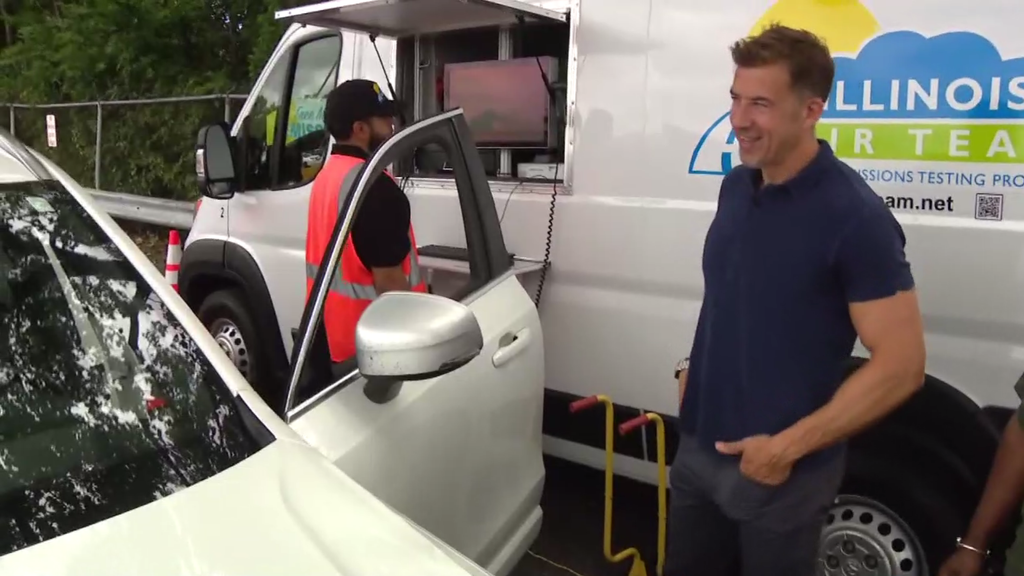 Mobile Illinois vehicle emissions testing site opens at Chicago South DMV