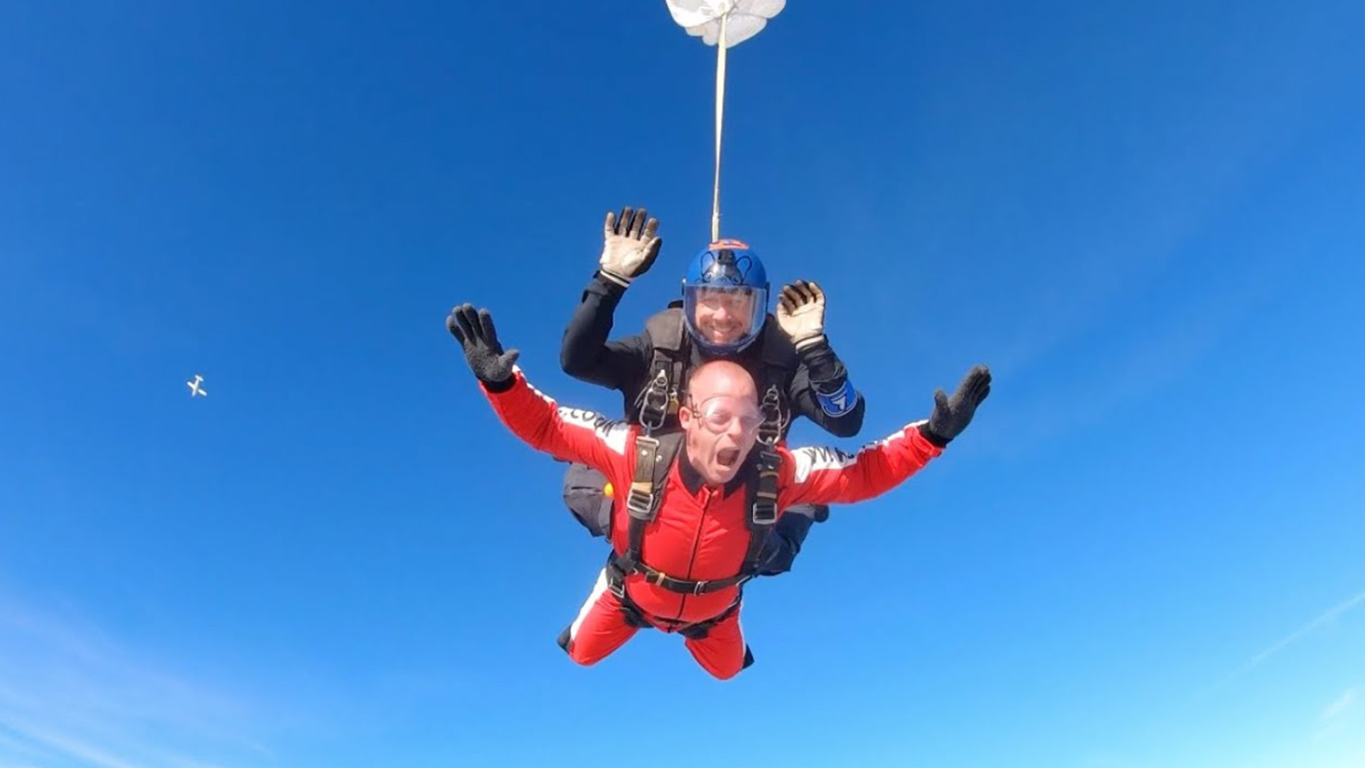 Skydiving Experience – Honest Reaction After the Jump