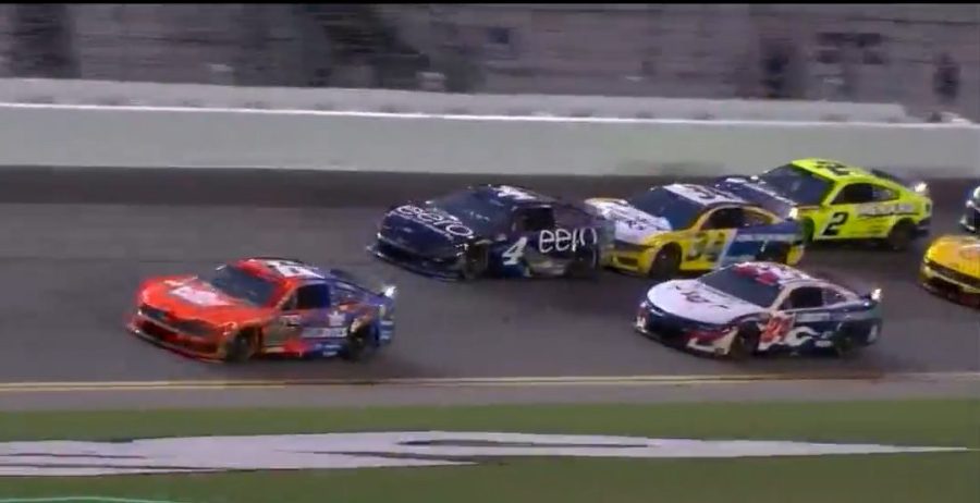 4 things to know about Daytona super speedway racing