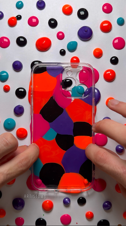 Vivid mosaic phone case design