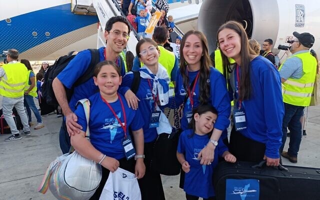 Even as Western aliyah picks up, new arrivals replace fewer than half ...