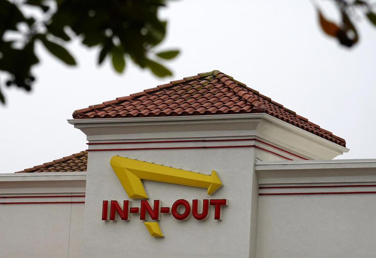 In-N-Out opens first location in Washington. Where else are they opening?