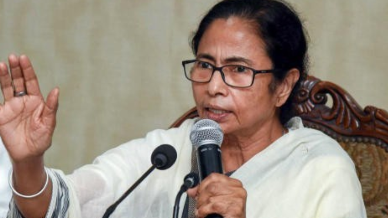 'Nothing short of Hitlerian assault on Indian democracy': CM Mamata ...
