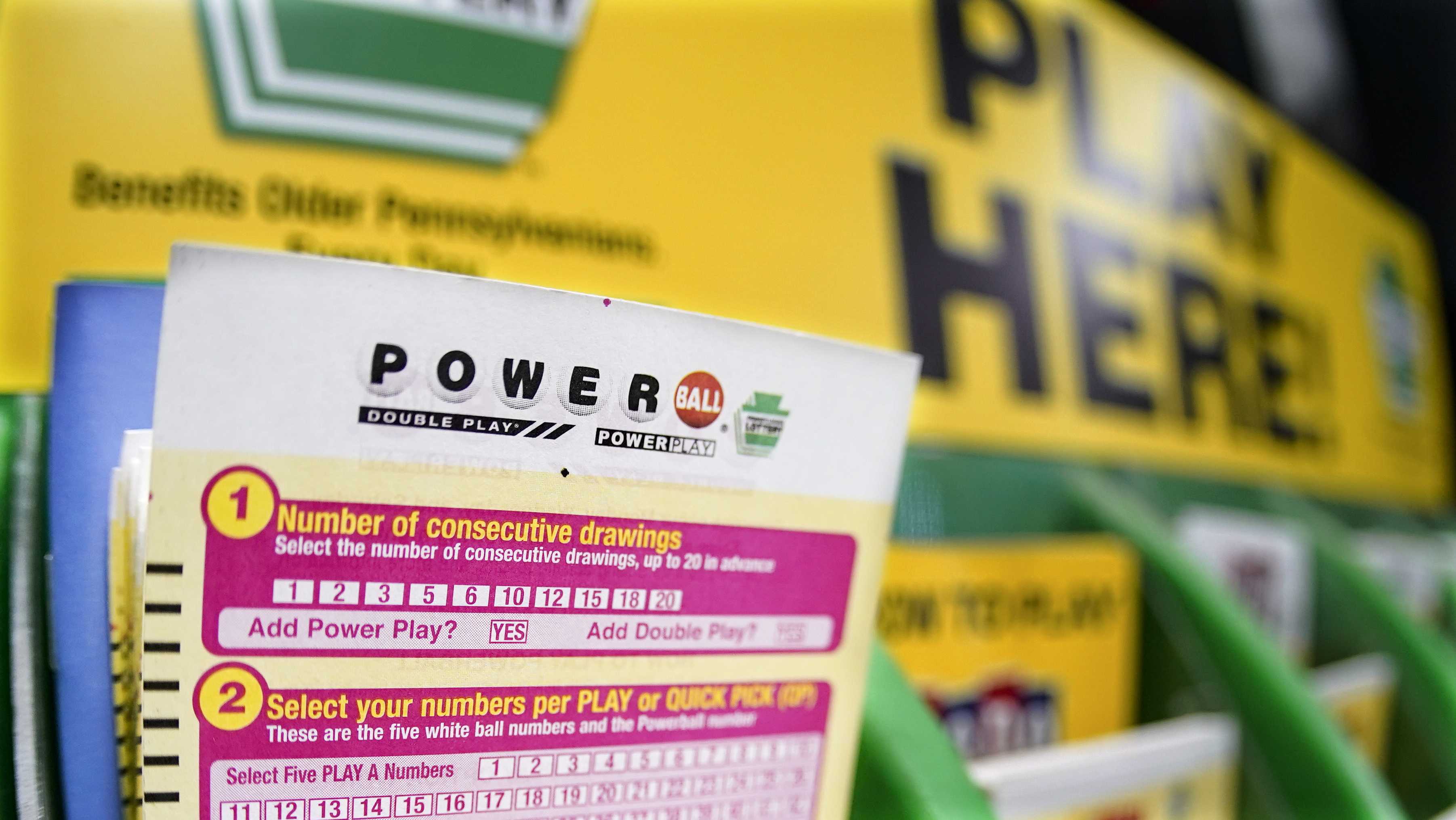 Powerball jackpot reaches $700 million after no big winners from ...