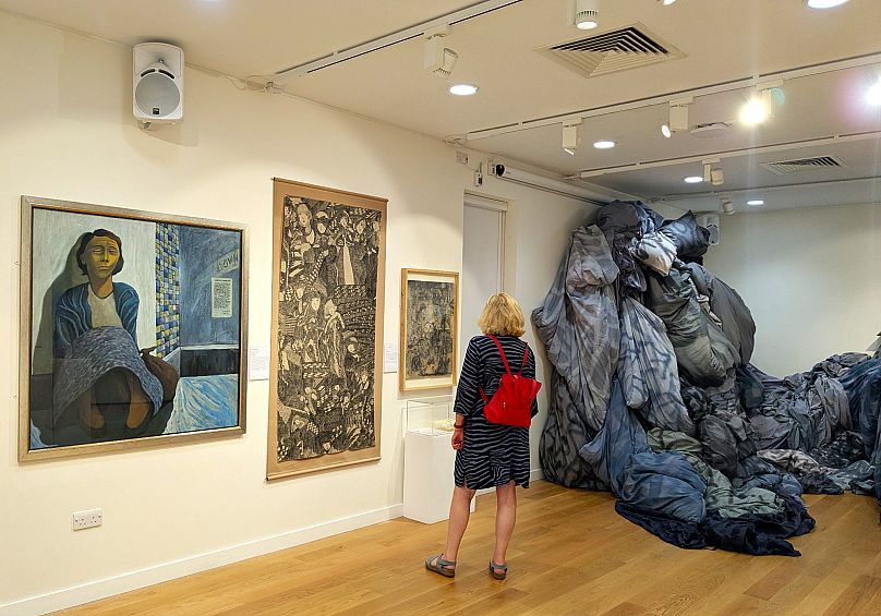 England’s oldest psychiatric hospital stages haunting new exhibition of ...