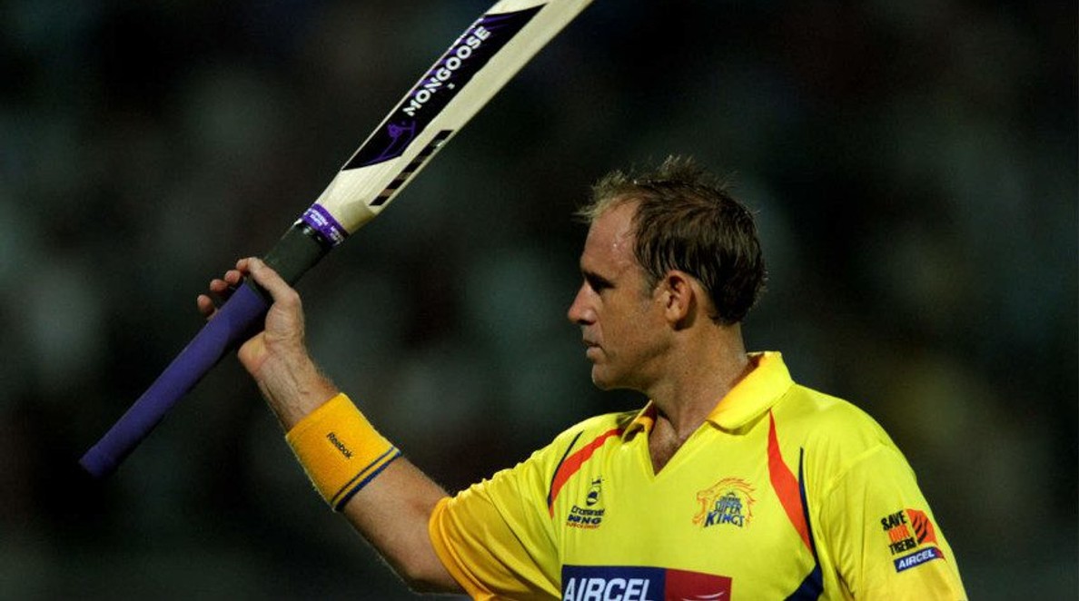 The Mongoose Bat in Cricket: History, Bans & Famous Players Who Used It