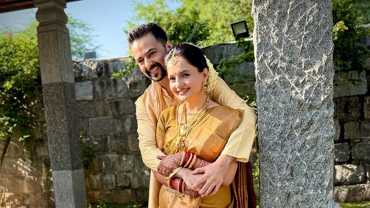 Saath Nibhaana Saathiya Fame Gia Manek Marries Actor Varunn Jain ...