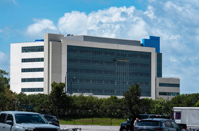 Orlando Health Watson Clinic Lakeland Highlands Hospital hosts job fair