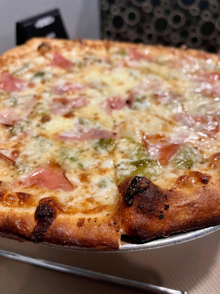 New gem of a restaurant in south Fort Myers opens with echoes of the past