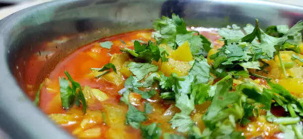 Jain fasting during Paryushan 2025: Food rules, sattvic recipes to try ...