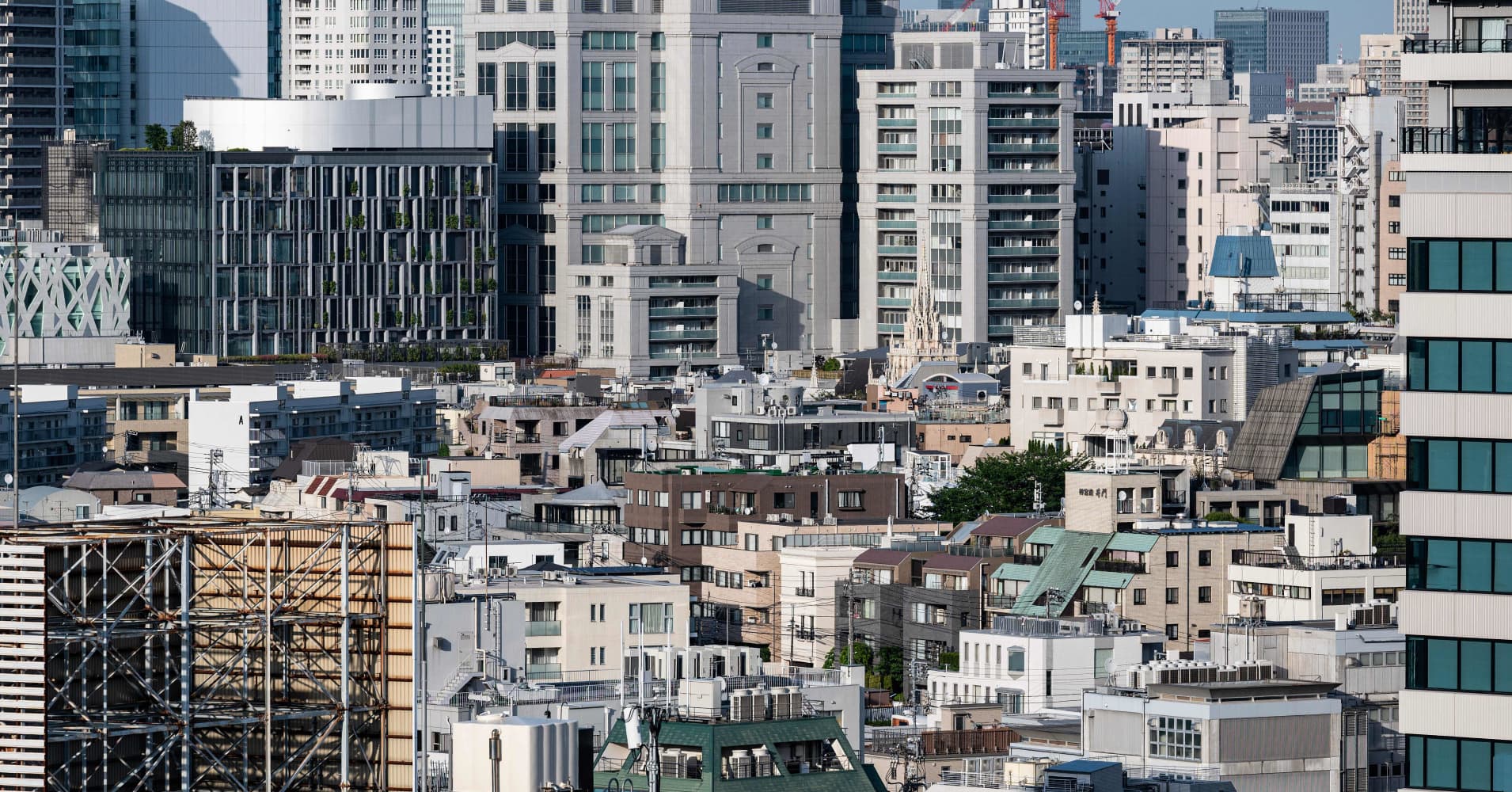 Japan's economy grows at annualized 2.1% rate in first quarter, beating ...
